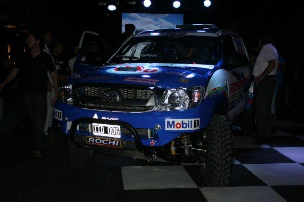 Toyota Hilux Rally Raid - Prensa Dakar Zucchini